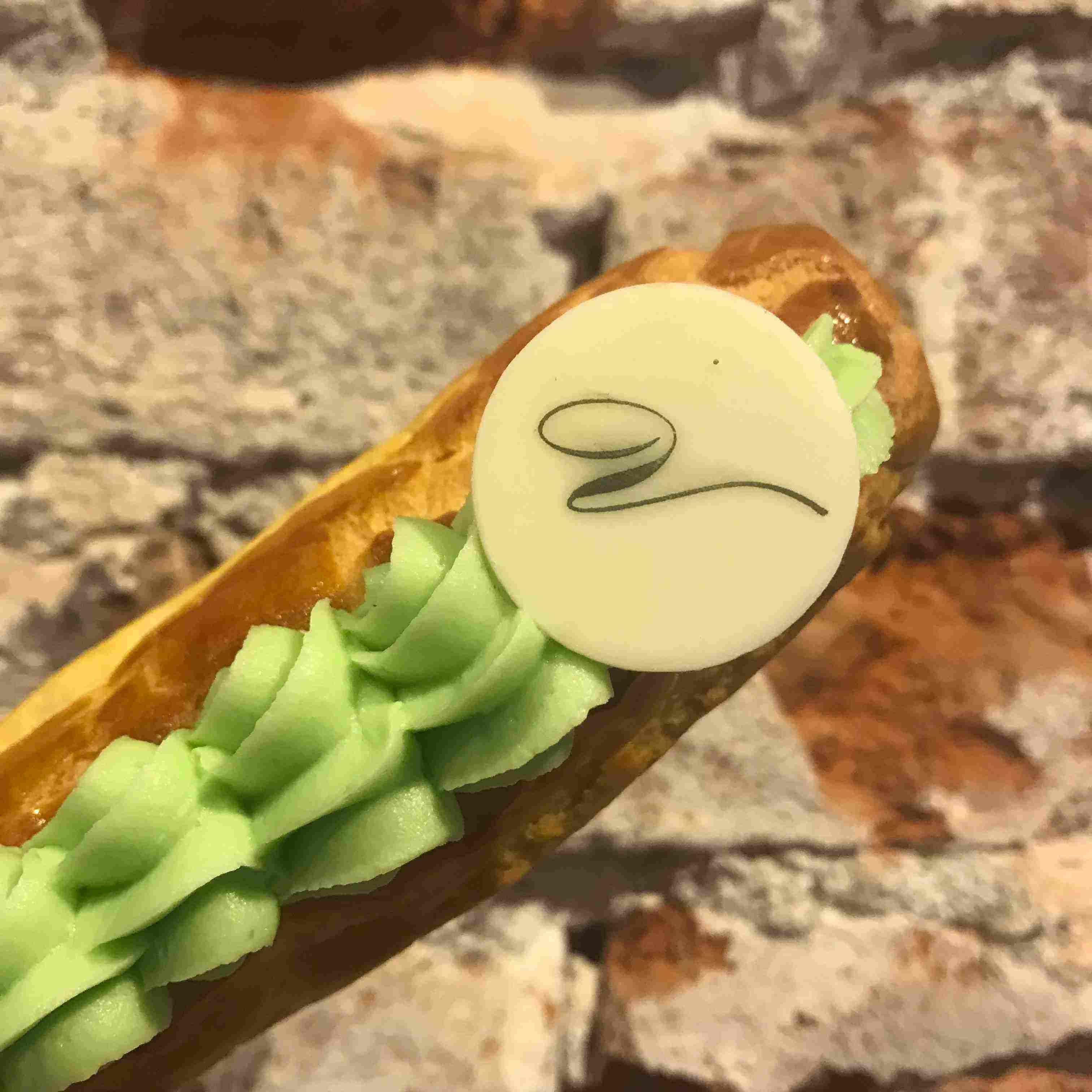 Éclair de matcha