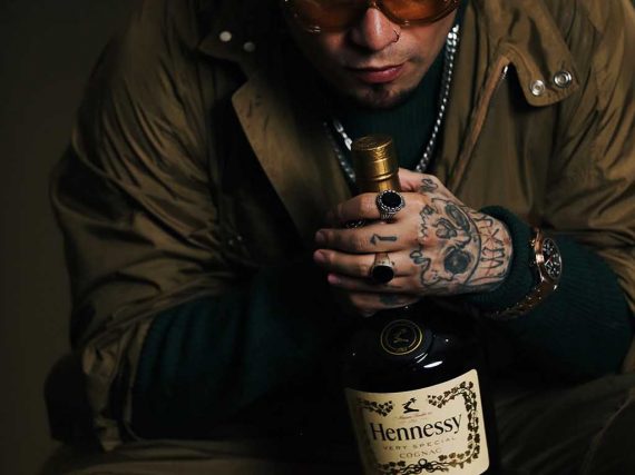 Gera MX, el rapero mexicano y Hennessy