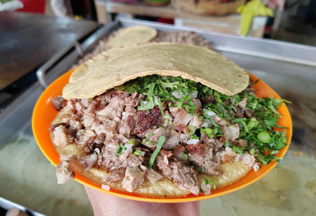 tacos-charly-gigantes-iztacalco-suadero-