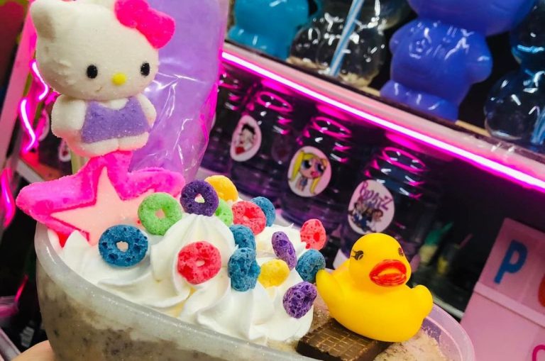 conoce-el-frappe-de-hello-kitty-mas-de-1-litro-de-pura-dulzura-4