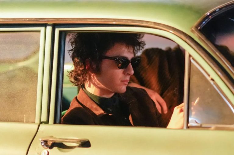 asi-luce-timothee-chalamet-como-bob-dylan-para-su-nueva-pelicula
